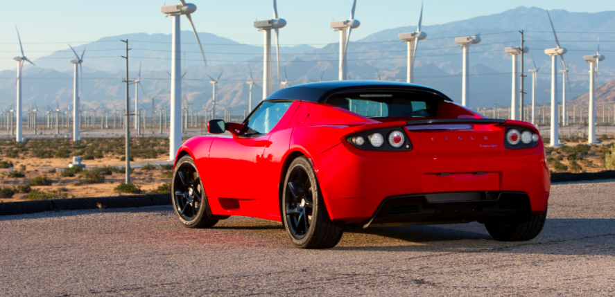 Tesla unveils the new Roadster